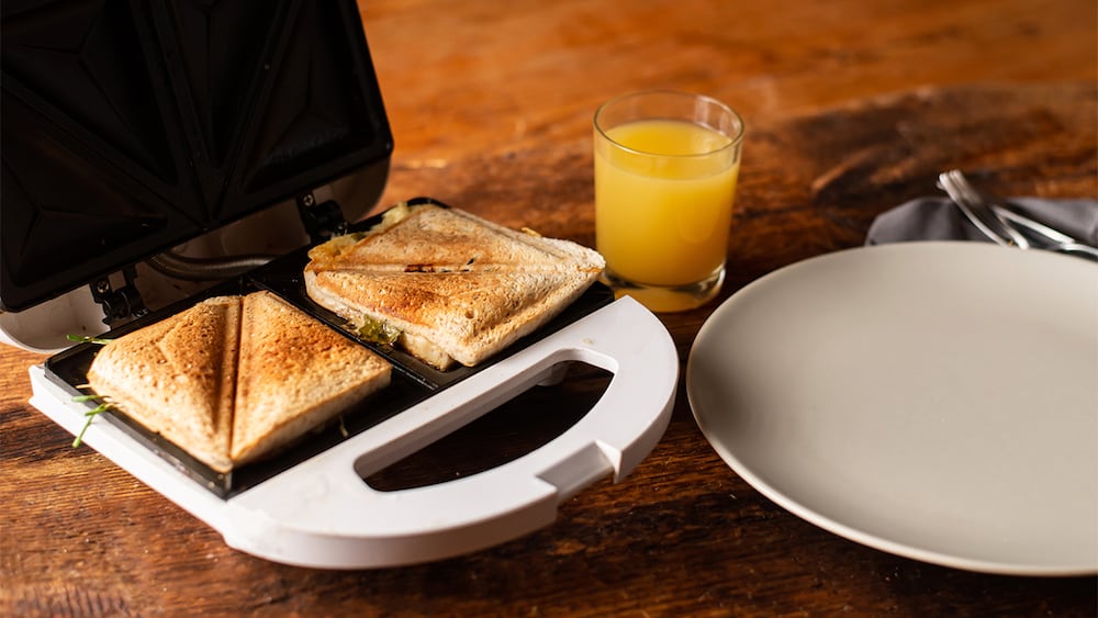 Así es la sandwichera 3 en 1 de Philips con placas antiadherentes ...