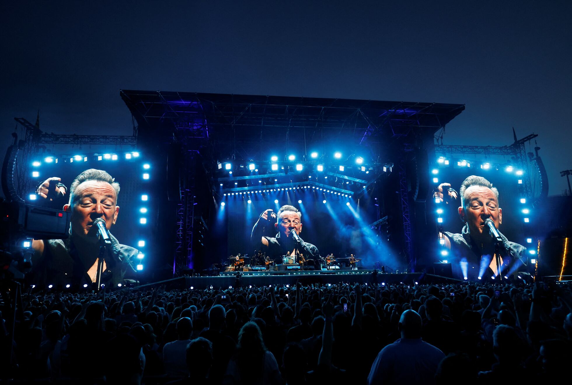 El concierto de Bruce Springsteen en Barcelona, en imágenes | Fotos ...