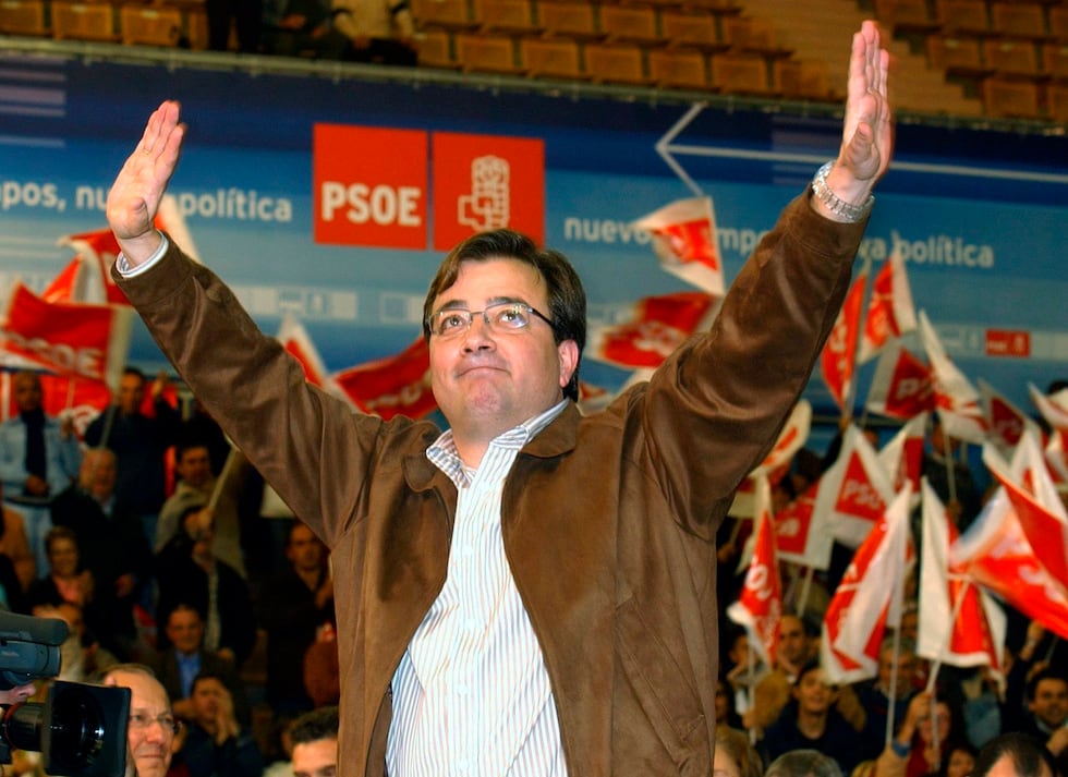 La vida de Guillermo Fernández Vara, en imágenes | Fotos | España | EL PAÍS