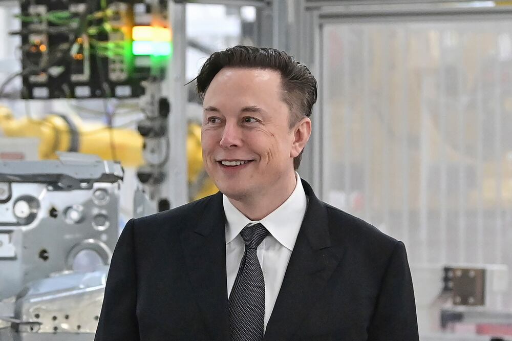 Starlink: El nuevo reto de Elon Musk en México: dos licitaciones con ...