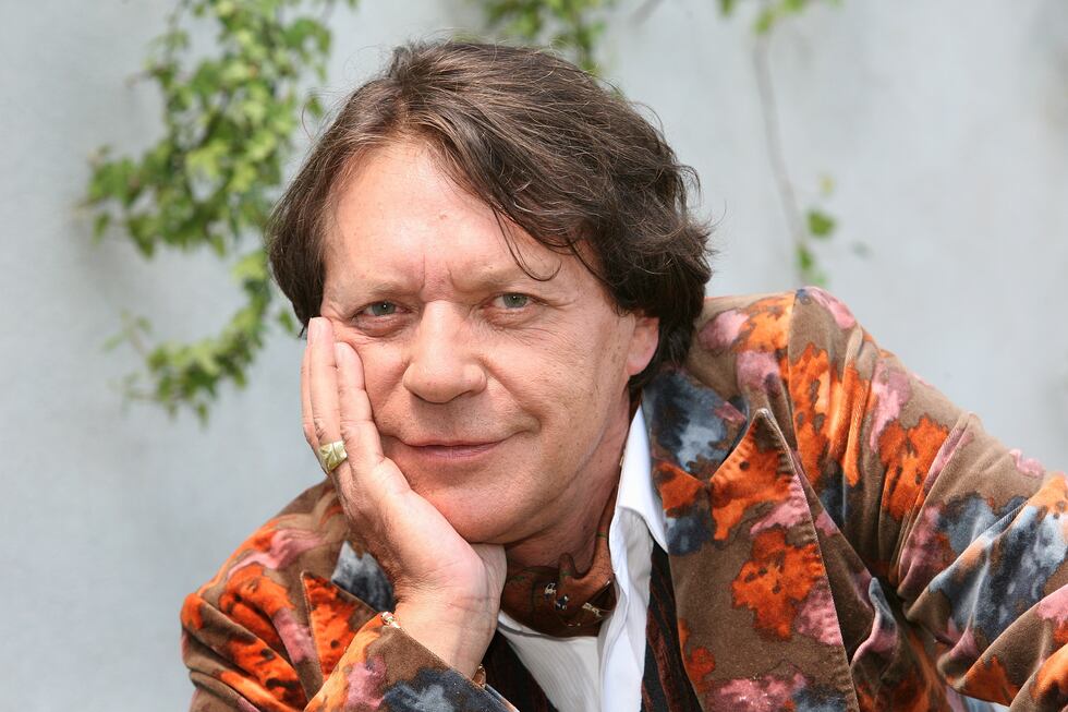 Muere Helmut Berger a los 78 años, el icónico actor de ‘La caída de los ...