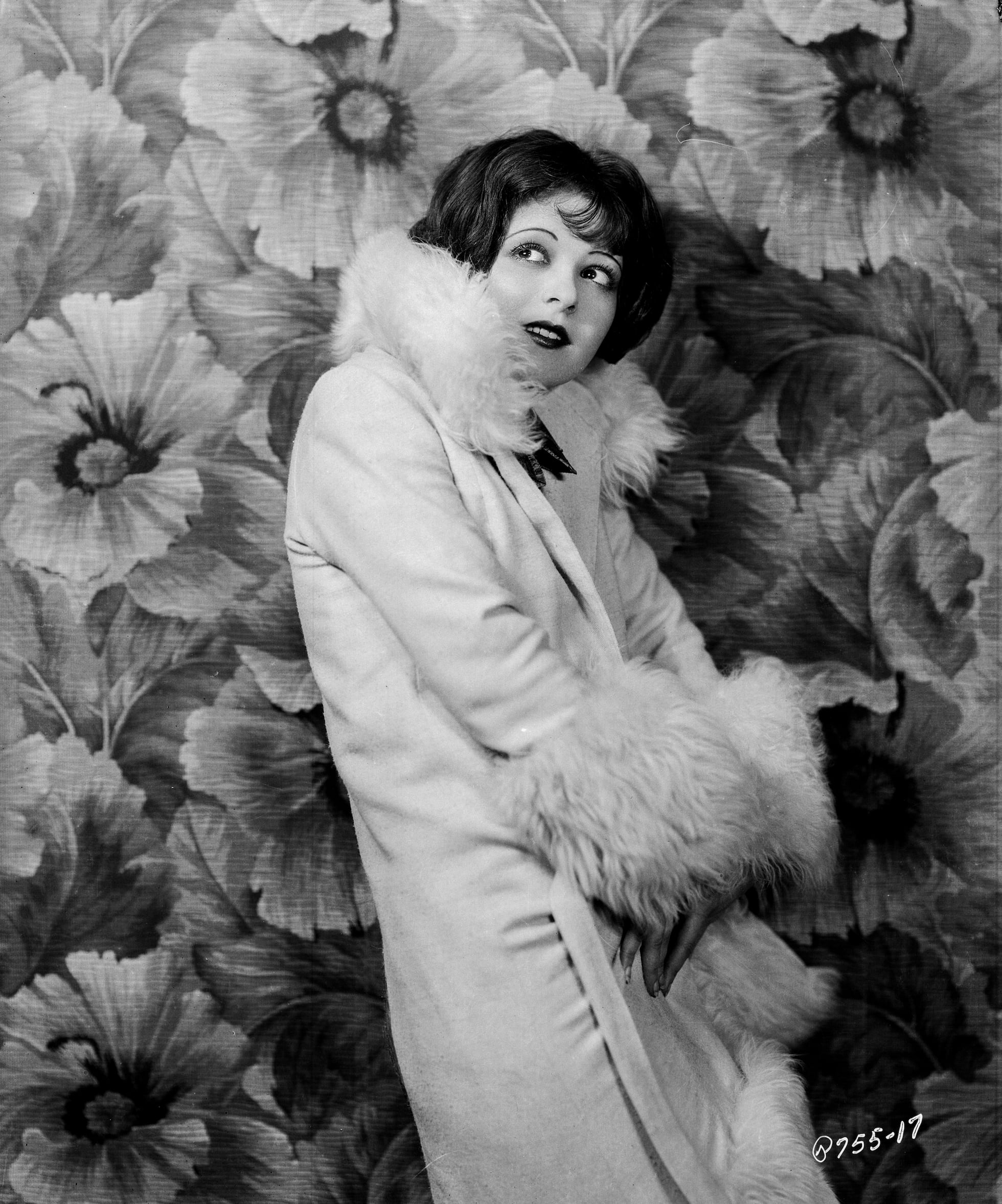 Queen of the flappers, retired by 28: the savage life of Clara Bow, the ...
