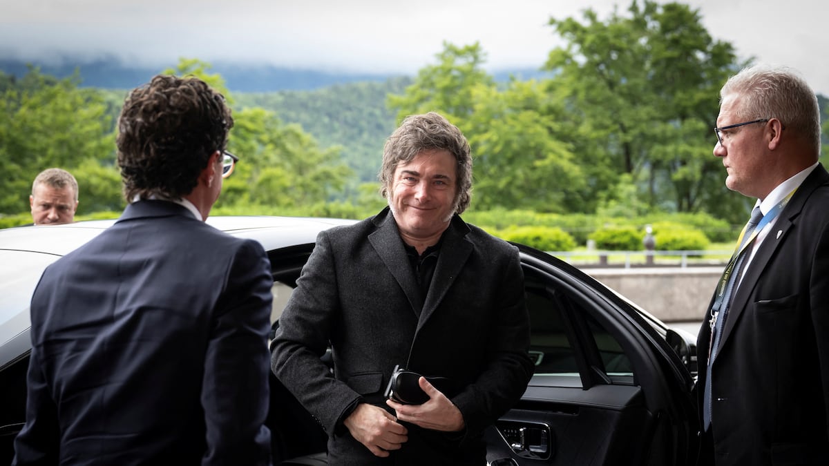 Milei ha pedido ser recibido en audiencia por el Rey pero sigue ...