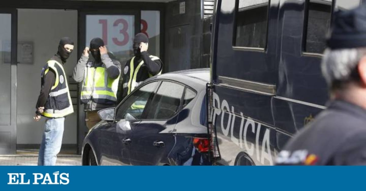 Jihadism in Spain: Spanish police arrest suspected lone wolf ISIS ...
