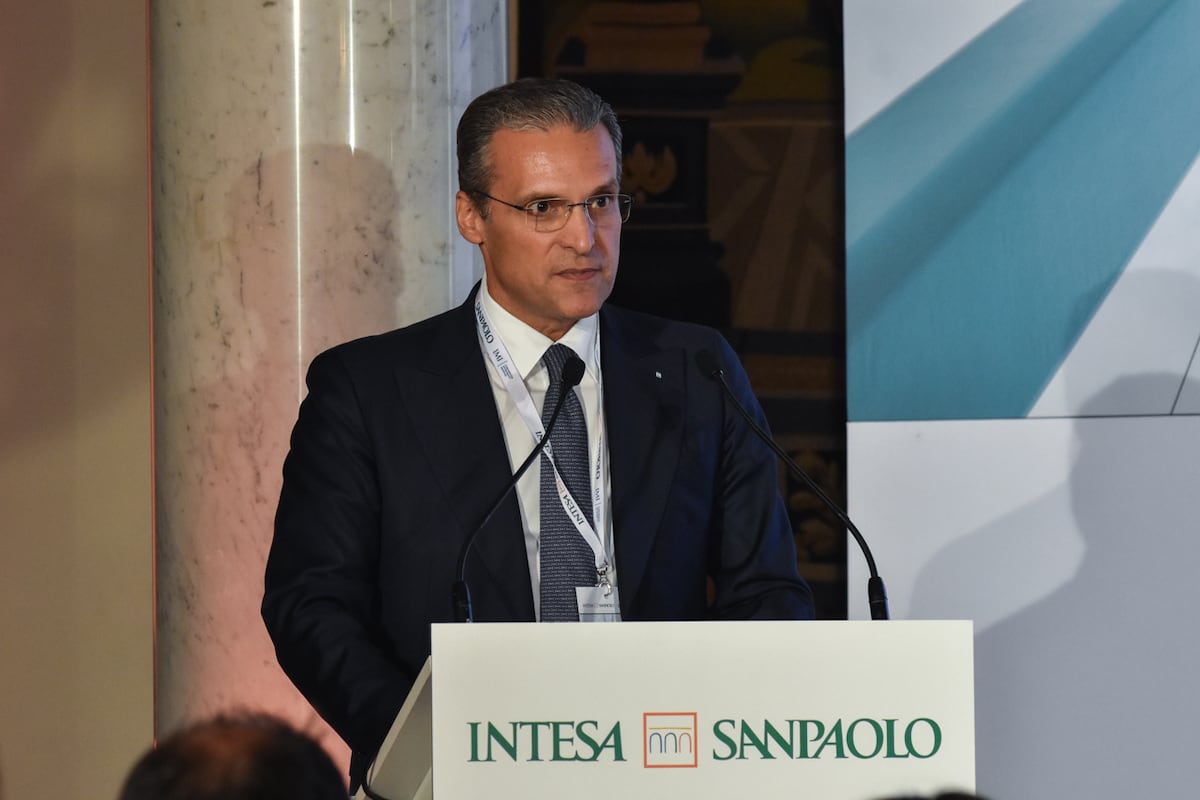 Intesa San Paolo se lanza a crecer en España para competir con la gran ...
