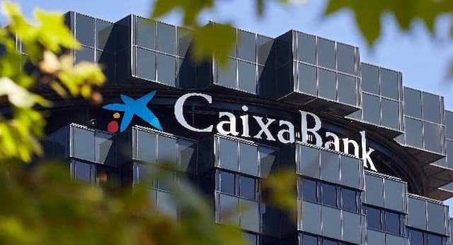 CaixaBank paga 2.320 millones en dividendo, de los que el Estado ...