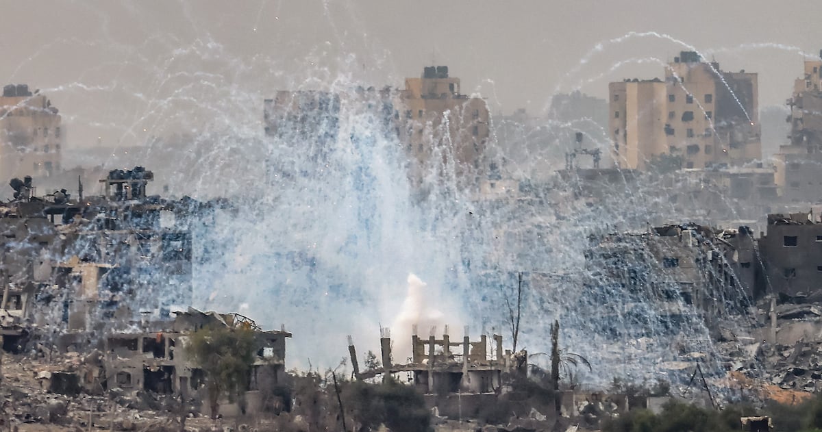 Israeli army expands ground offensive in Gaza after attacking 450 Hamas ...