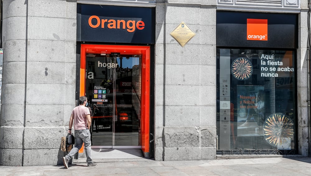 Orange subirá sus tarifas un 3,8% a partir de enero | Economía | EL PAÍS