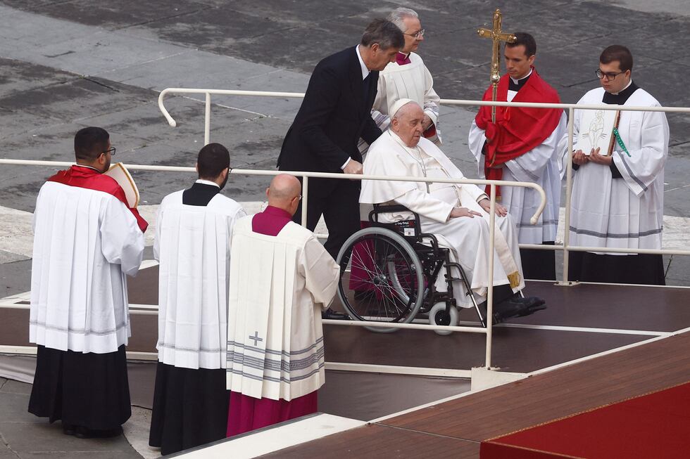 Ratzinger: El funeral del papa Benedicto XVI, en imágenes | Fotos ...
