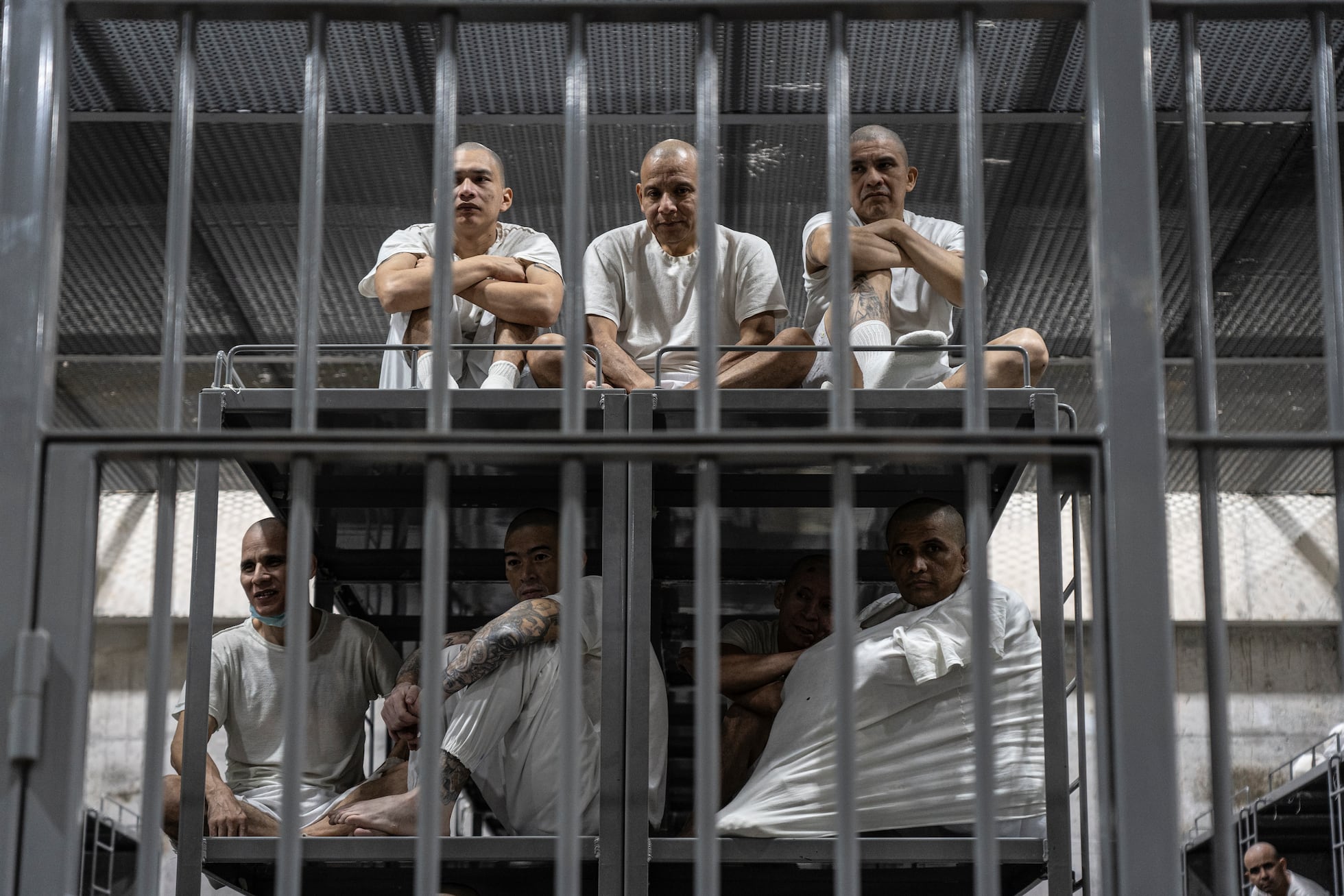 Photos: A tour of Nayib Bukele’s mega-prison | Fotos | International ...