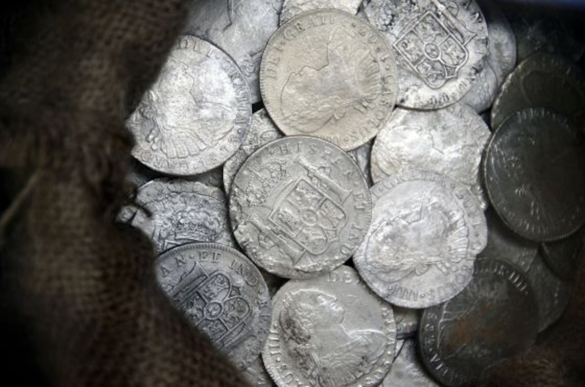 Spain’s hard-won shipwreck coins finally go on public display in ...