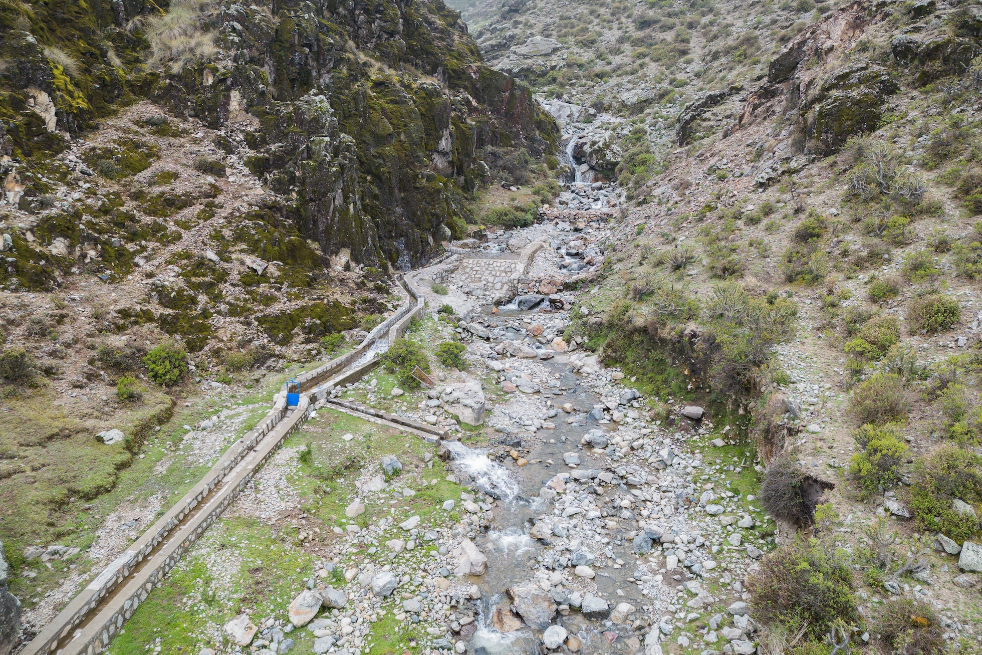Los campesinos que cuidan los canales incas para que Lima beba incluso ...
