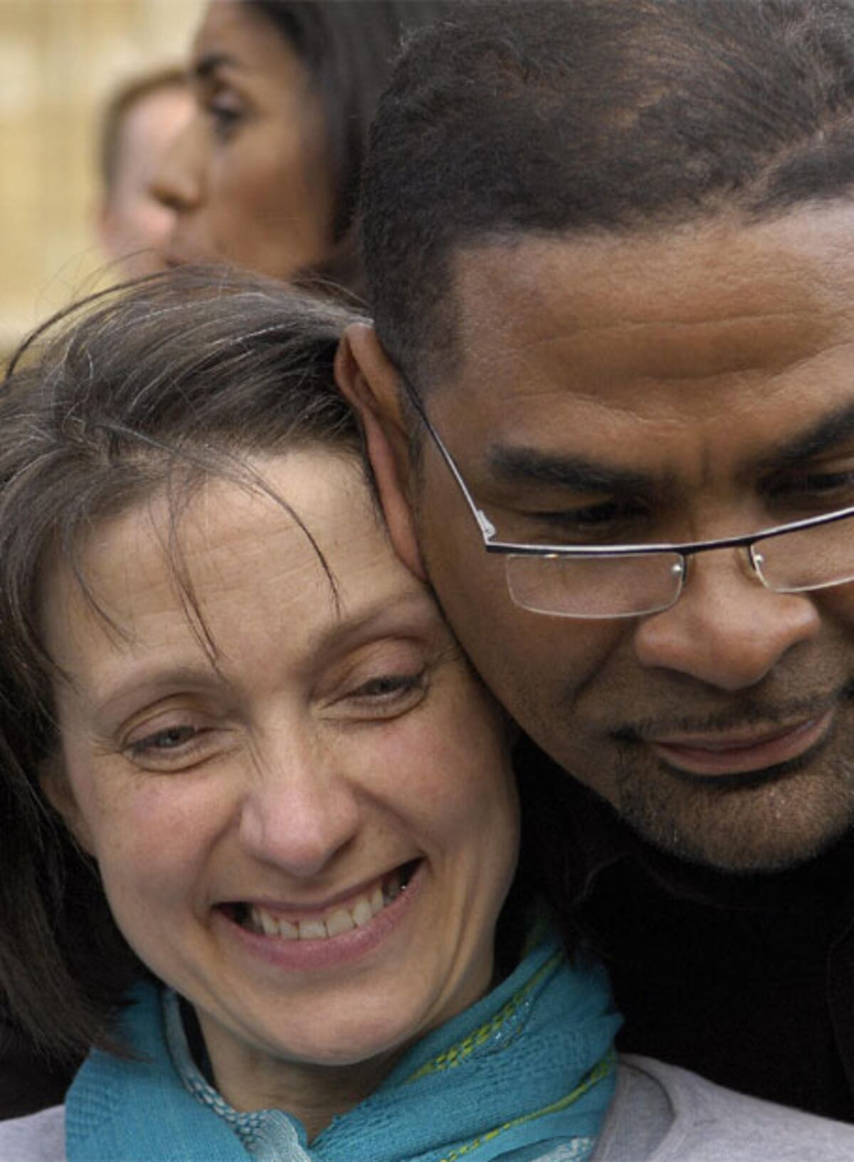 Debbie Purdy y su marido, Omar Puente | Sociedad | EL PAÍS
