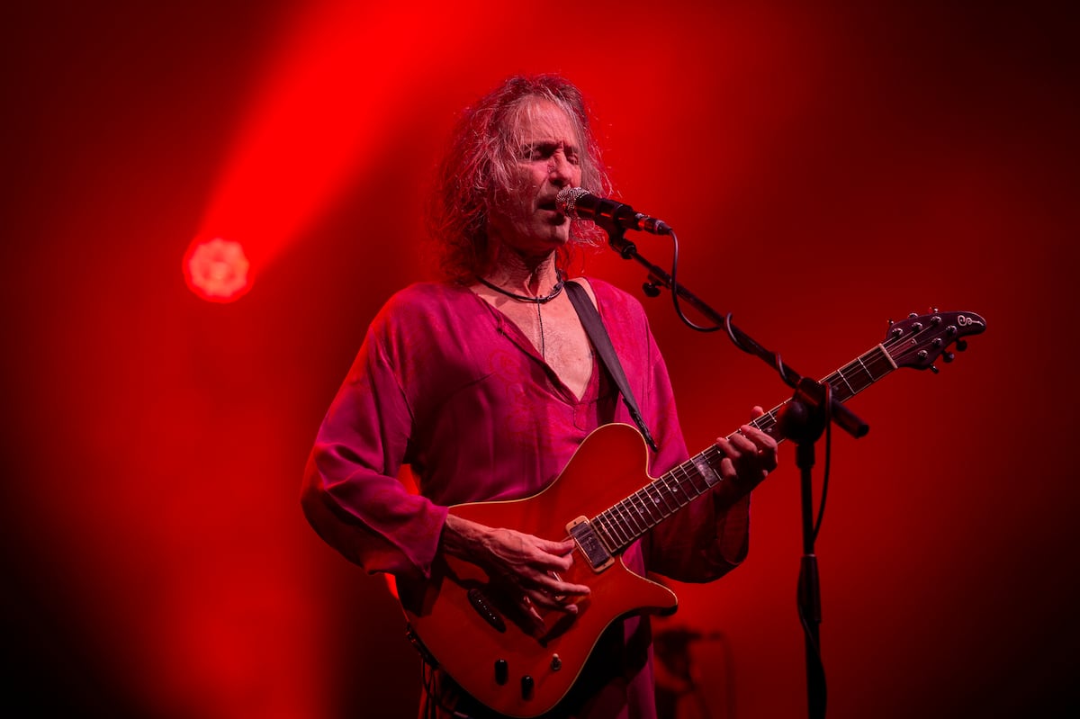 Robe Iniesta adelanta una canción de su nuevo disco, el vertiginoso ...