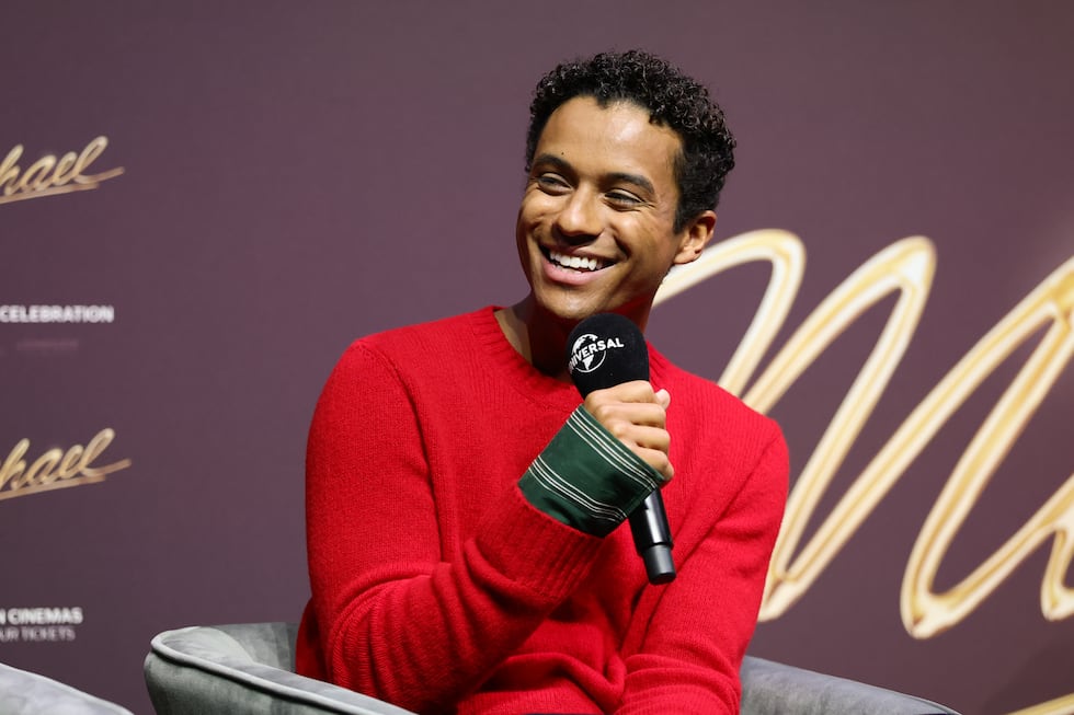 El proceso de Jaafar Jackson para hacer de su tío, Michael Jackson, en ...