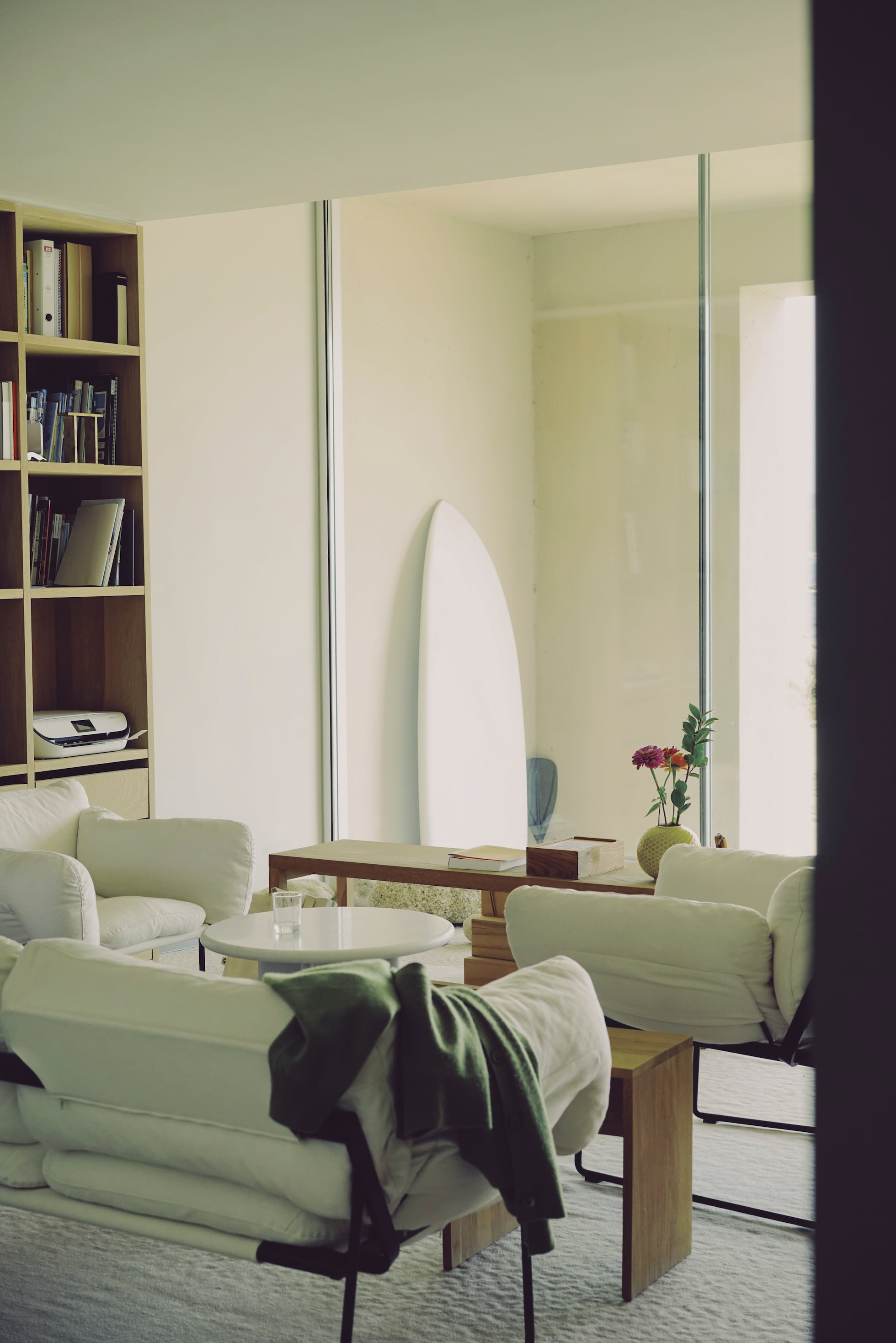 La casa gallega de Gabriel Chipperfield y Laura de Gunzburg, un hogar ...