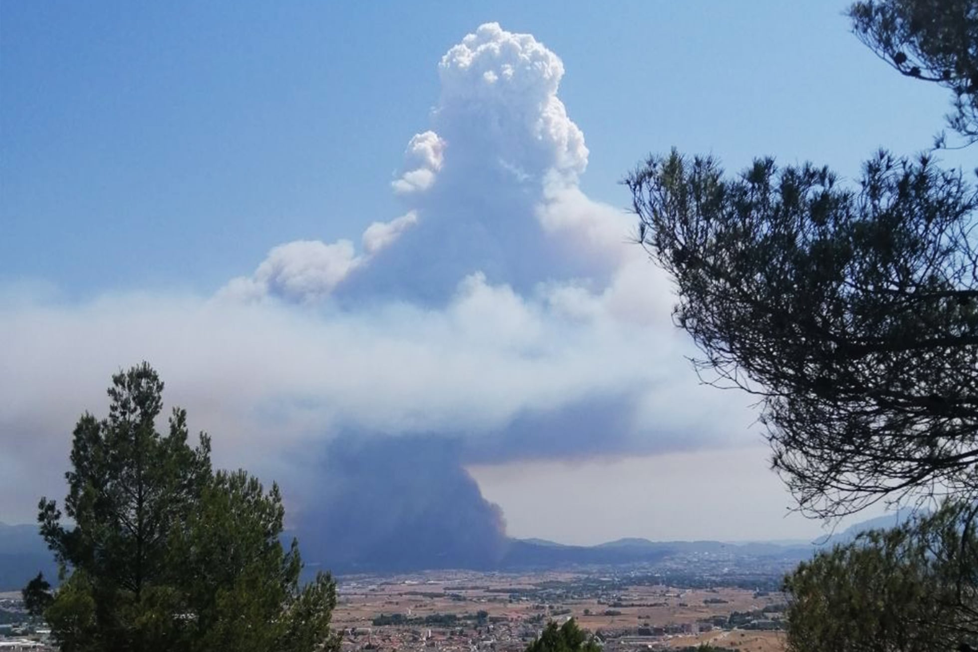 ¿Cómo se controla un incendio? | España | EL PAÍS