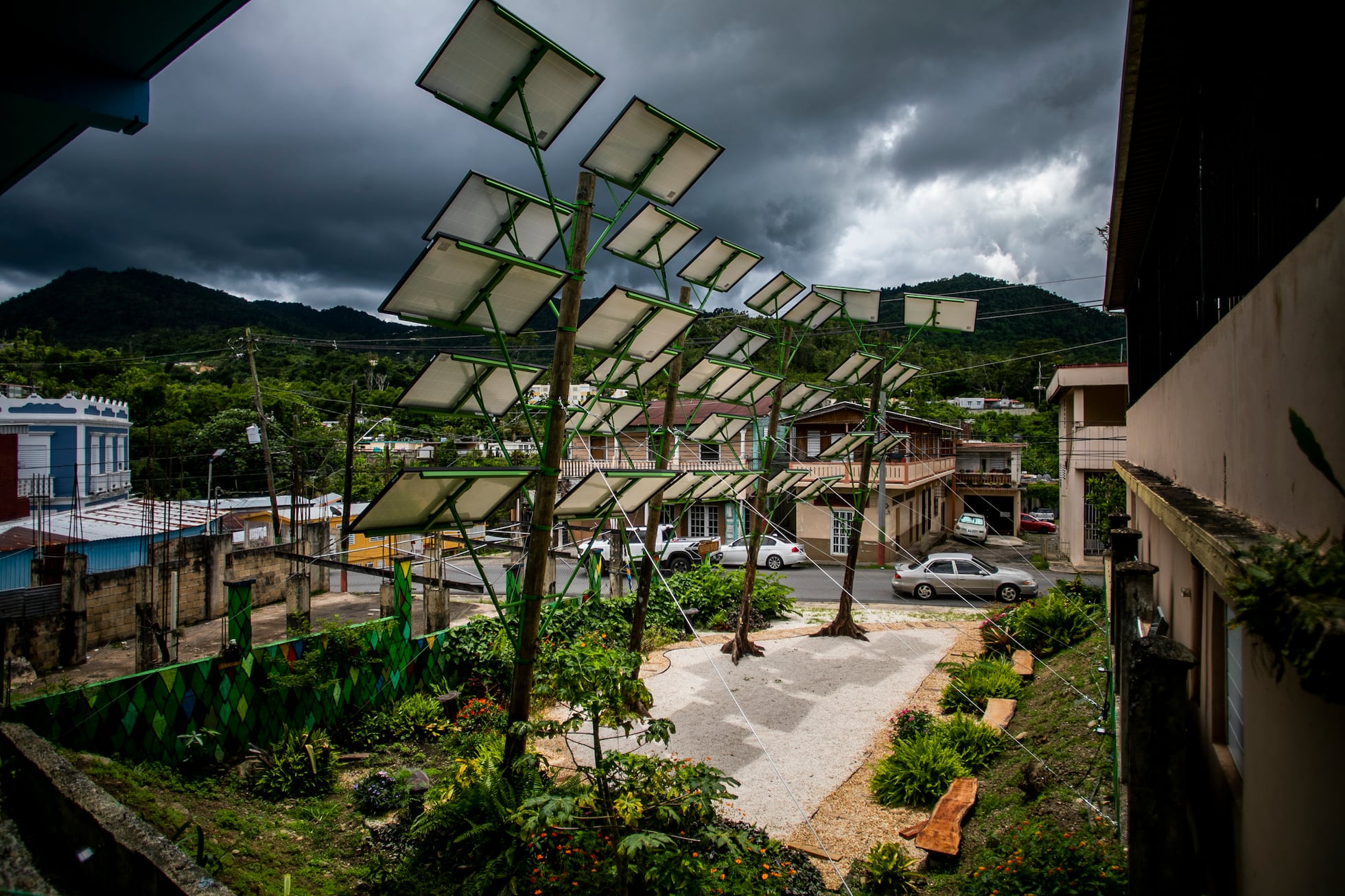 Paneles solares contra los apagones: la insurrección energética de Puerto Rico | América Futura ...