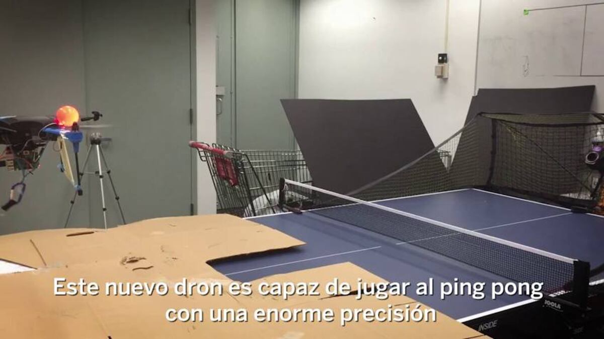 El dron que juega al ping pong llegará muy lejos | Tecnología | EL PAÍS