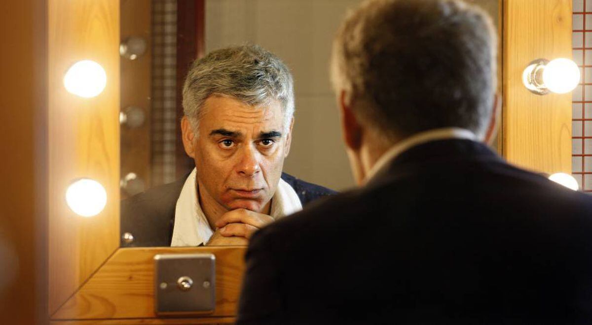 Mark Lockyer: Confesiones de un actor que se volvió loco | Cultura | EL ...