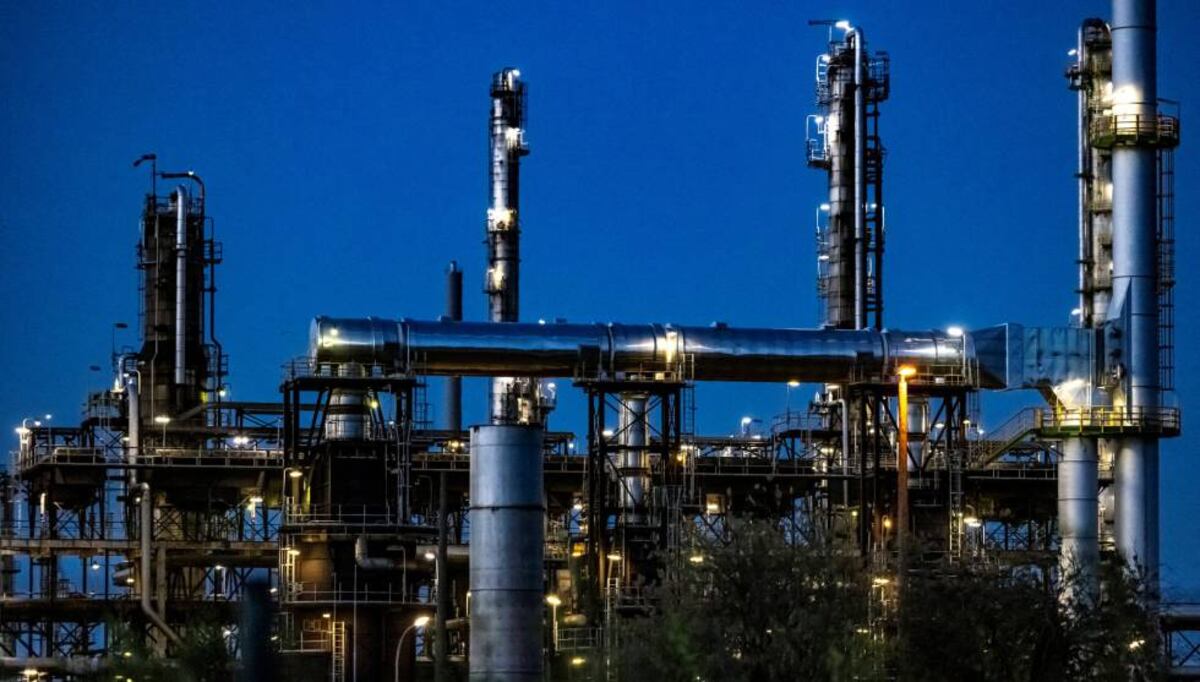 El Brent recupera un 3% tras dos días de retrocesos | Mercados ...