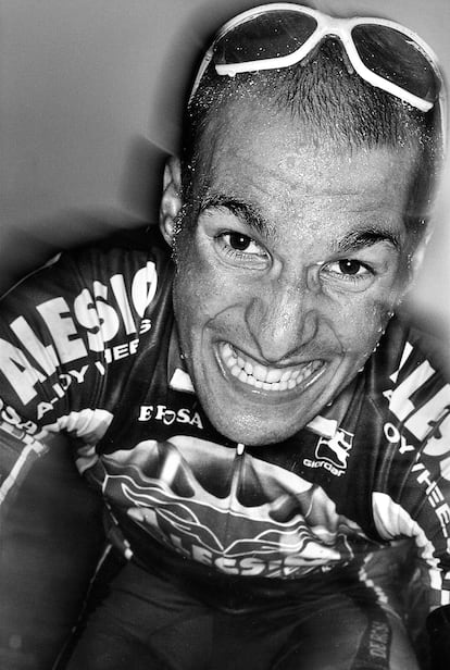 Más allá del límite: la subida al Angliru, la gran hazaña de la Vuelta ...