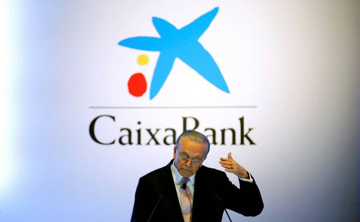 CaixaBank sube al 45% su participación en BPI | Economía | EL PAÍS