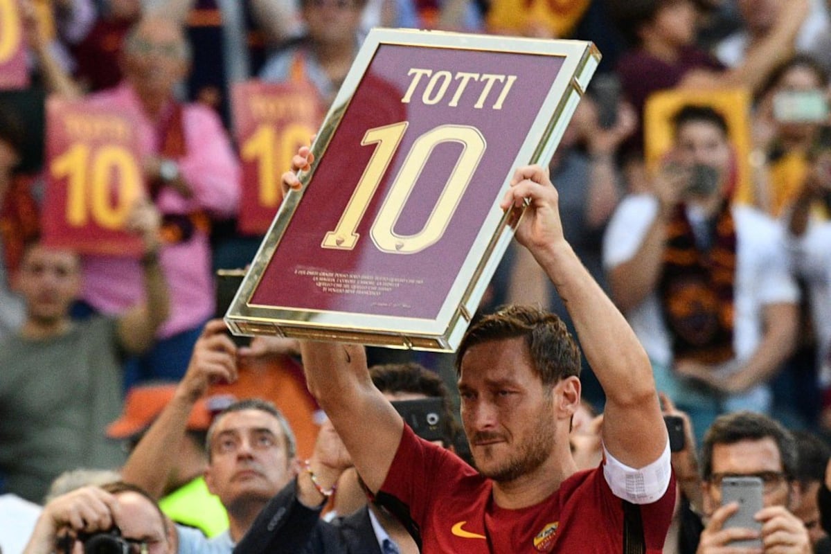 El emotivo adiós de Francesco Totti a la Roma en fotos | Fotos ...