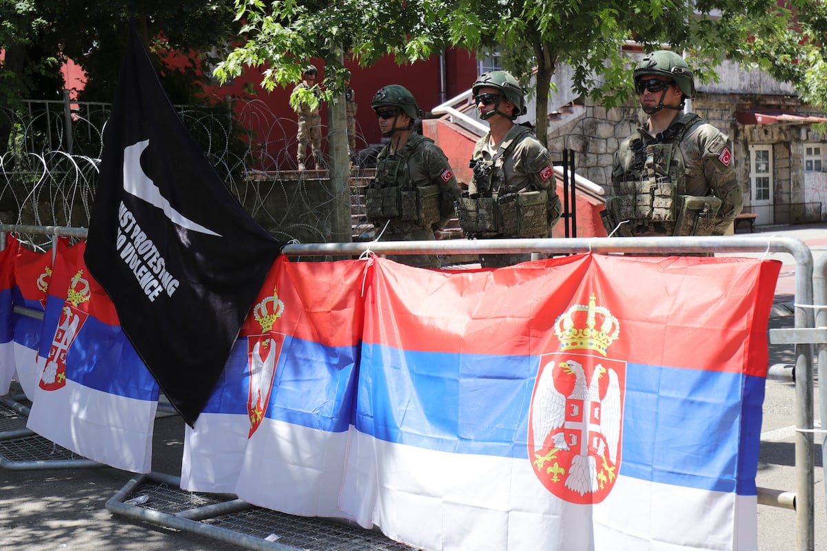 Albania: Tensión en el norte de Kosovo: los alcaldes de origen albanés ...