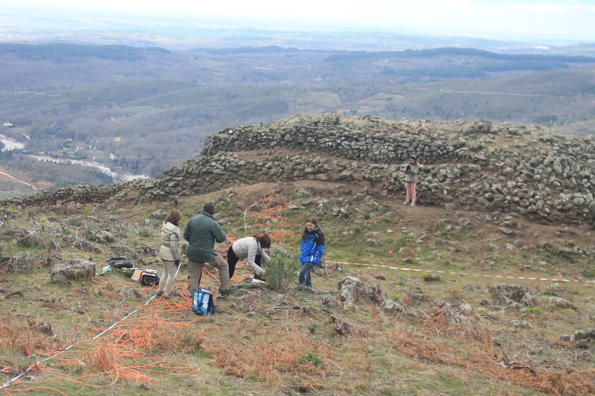 El Raso, la ciudad que levantaron los vetones para defenderse de Aníbal ...