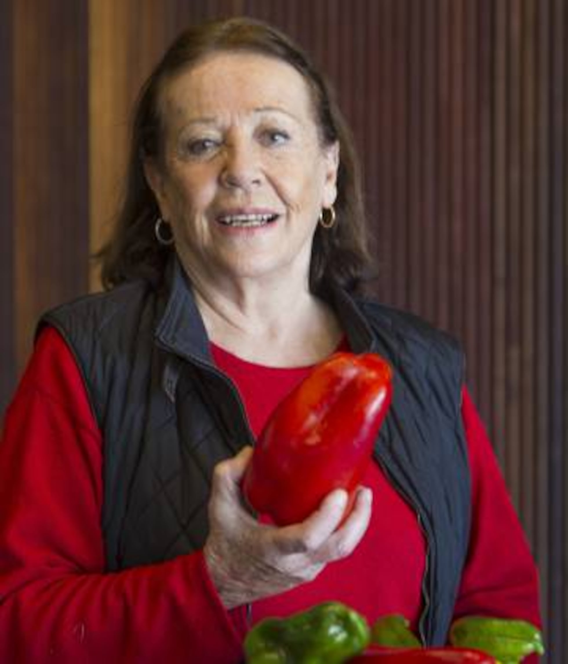 Muere Elena Santonja, el alma del programa ‘Con las manos en la masa ...